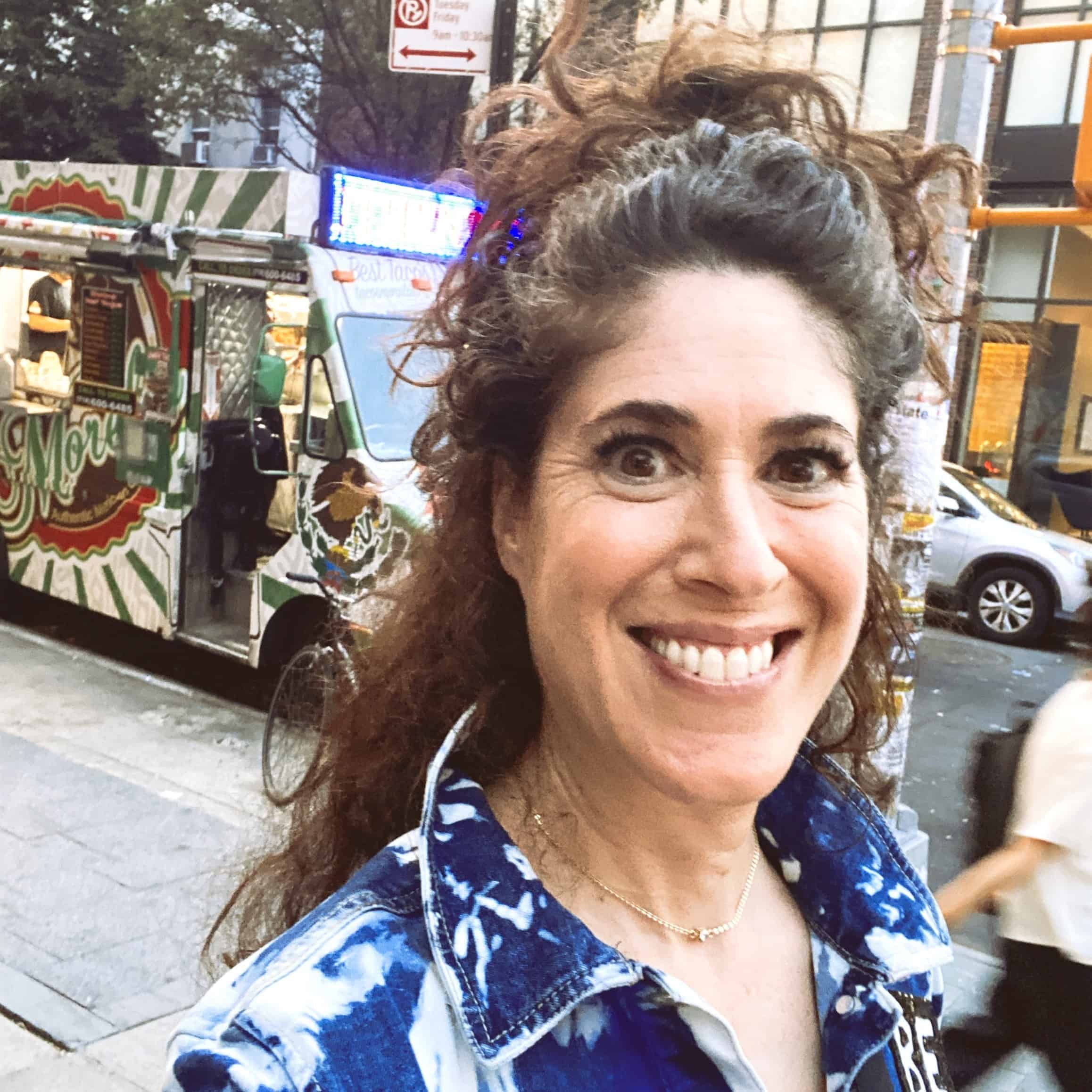 3 things native speakers do that you....don't? - Buffi Duberman